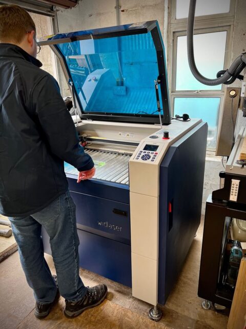 Laser Cutting & Engraving System - Graphtec GB